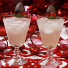 How to Make a Raspberry Cosmopolitan Drink Recipe - Thrillist