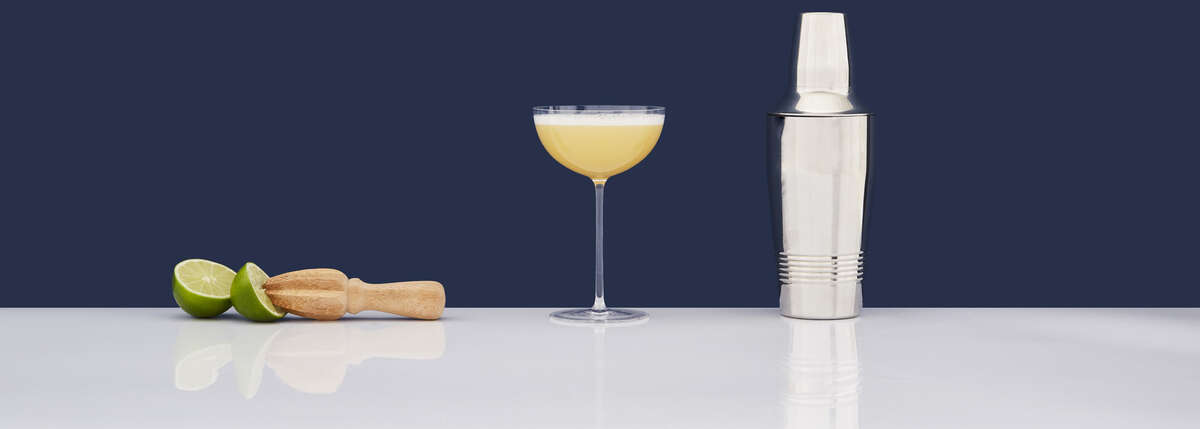 Queen Elizabeth Drink Recipe: How to Make a Queen Elizabeth - Thrillist
