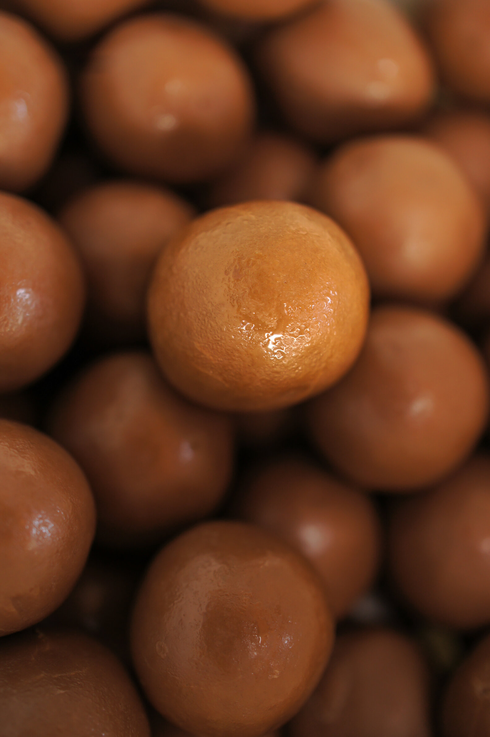 How to Use Chopsticks to Eat Snacks When You're High: Leafly - Thrillist