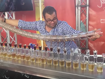 8 Videos of Crazy Bartender Tricks You Won’t Believe - Thrillist