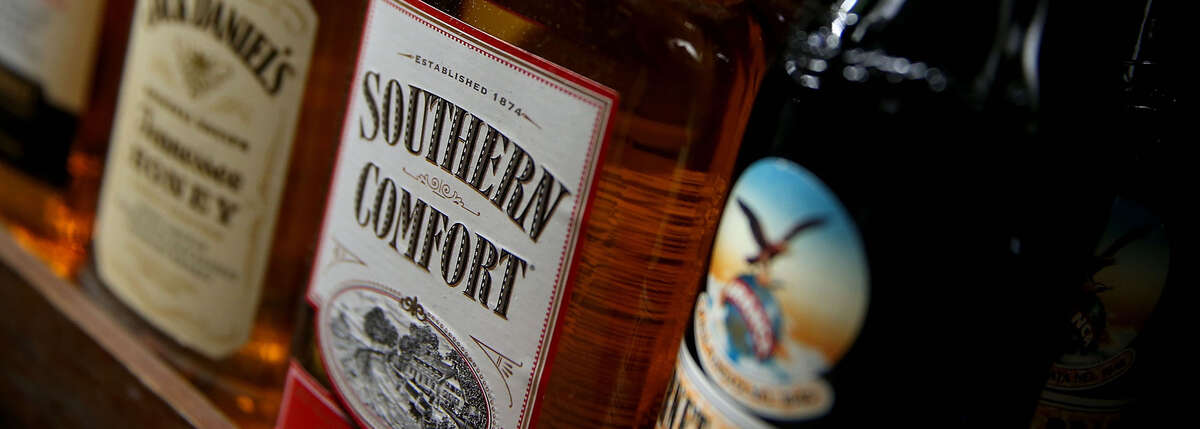 Homemade Southern Comfort: How to Make Southern Comfort - Thrillist