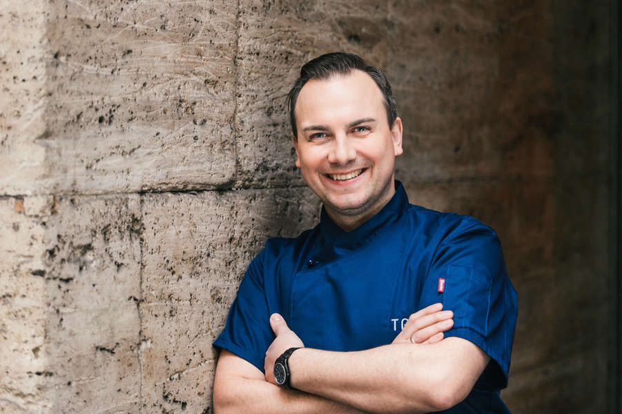 Chef's Table Bad Boy Tim Raue: From Street Gangs to a Michelin Star ...