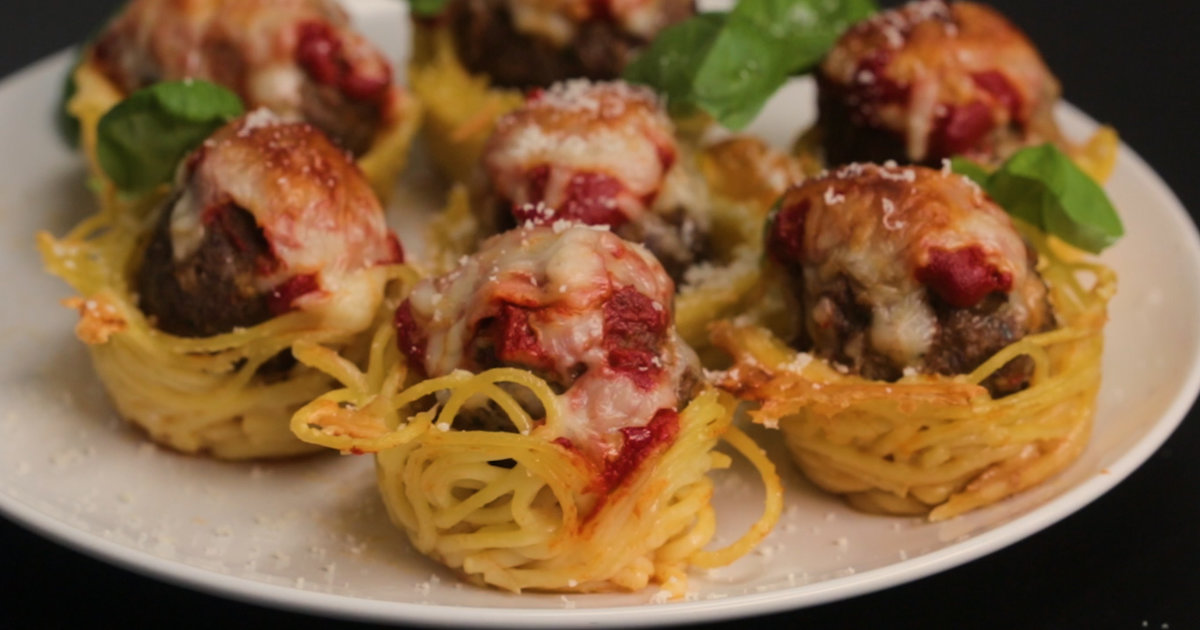How to Make Cupcake Spaghetti and Meatballs Recipe - Thrillist