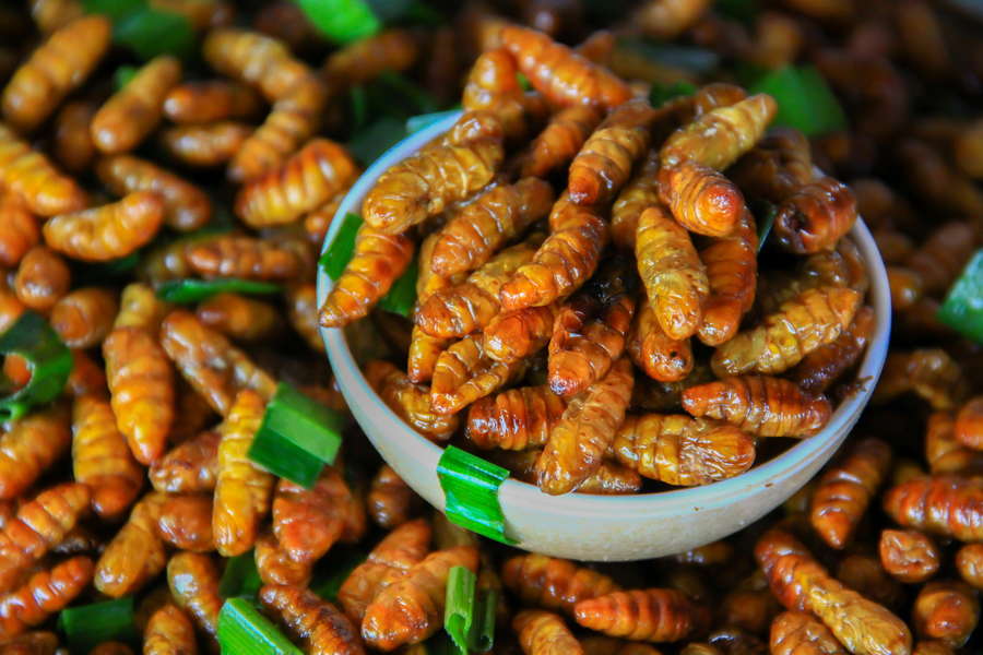 7 Insanely Good Bar Foods From Around the World - Thrillist