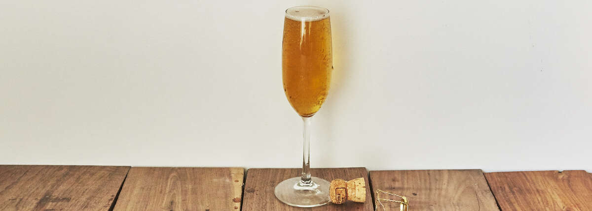 This High-End Bellini May Be the Best Bellini Recipe Ever - Thrillist