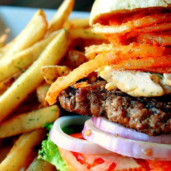 Mac's Industrial Sports Bar: A Bar in Minneapolis, MN - Thrillist