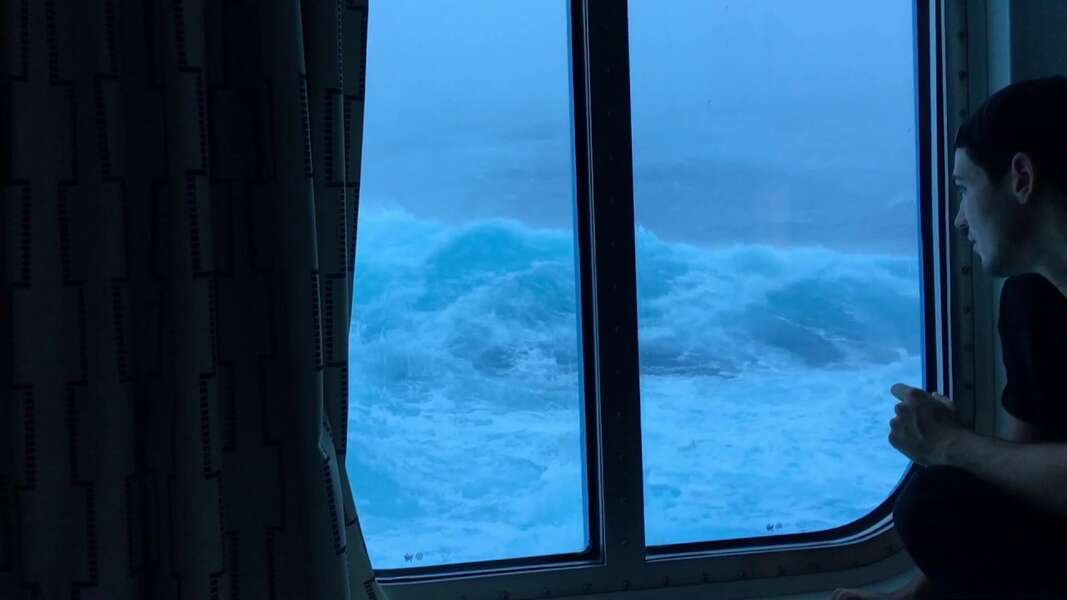 Video Watching Waves Hit Cruise Ship From Cabin - Thrillist