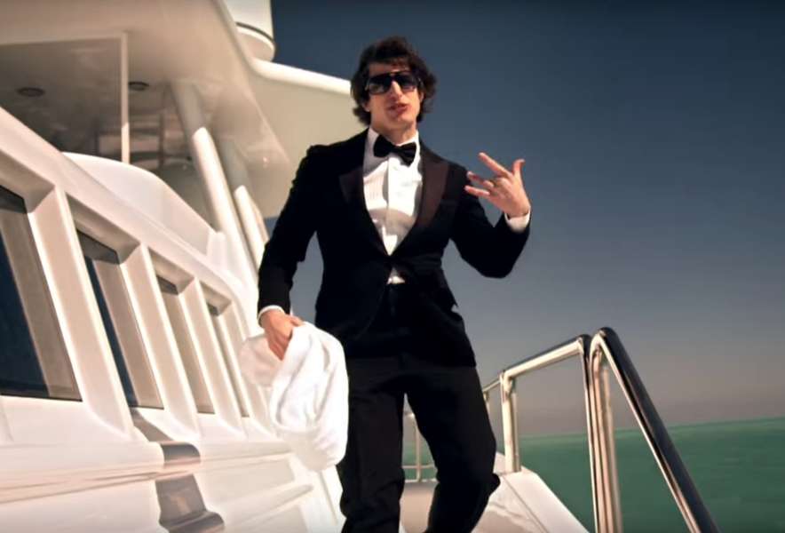 The Best Booze Cruises in America for Nautical Boozing - Thrillist