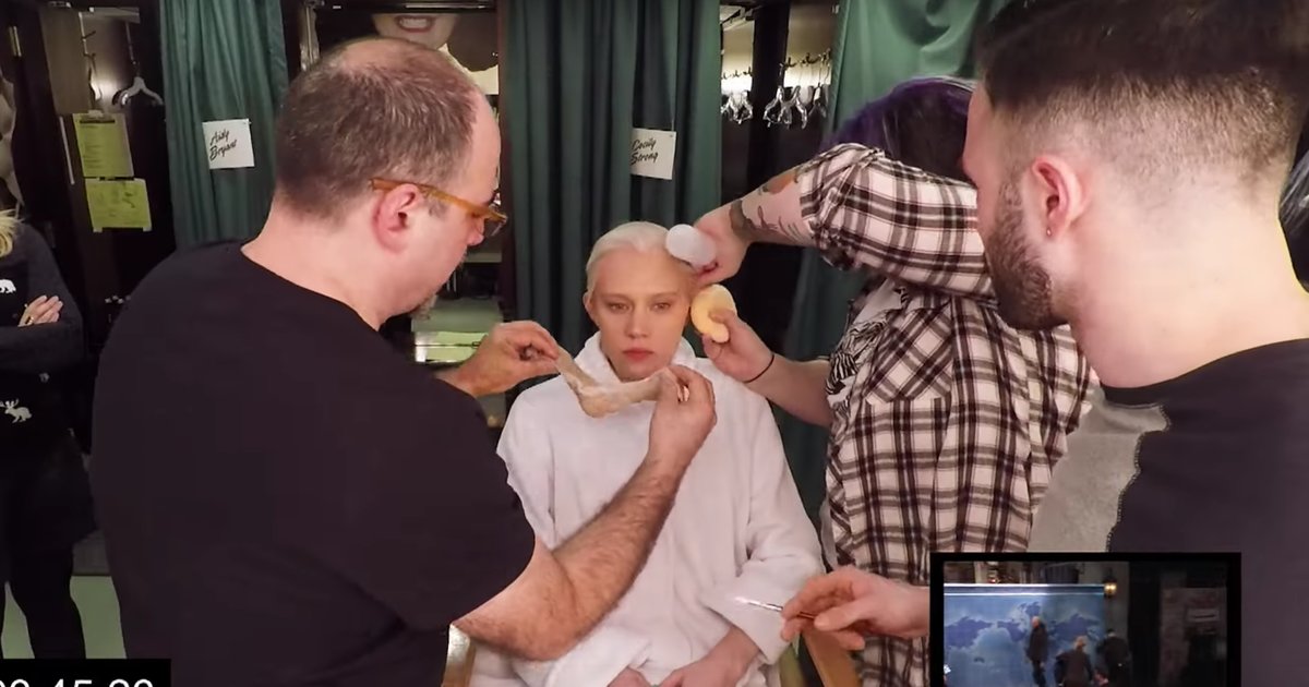 Watch Kate McKinnon Go from Jeff Session to Mermaid on 'SNL' - Thrillist