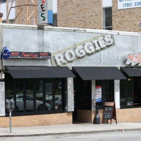 Roggie's Brew & Grille - Drink - Thrillist Boston
