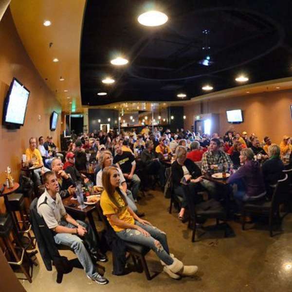 Blake Street Tavern - Drink - Thrillist Denver