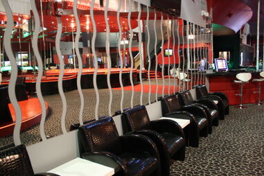 Diamonds of Atlanta (DoA) - Newest strip club megaplex - Thrillist Atlanta