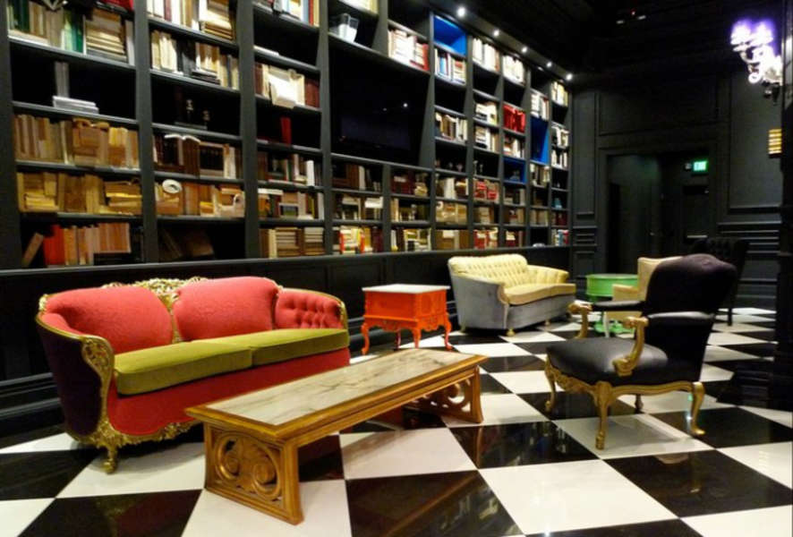 The Lady Silvia: A Bar in Las Vegas, NV - Thrillist