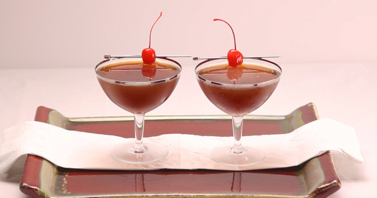 Heres How To Make A Cherry Blossom Cocktail Recipe Thrillist