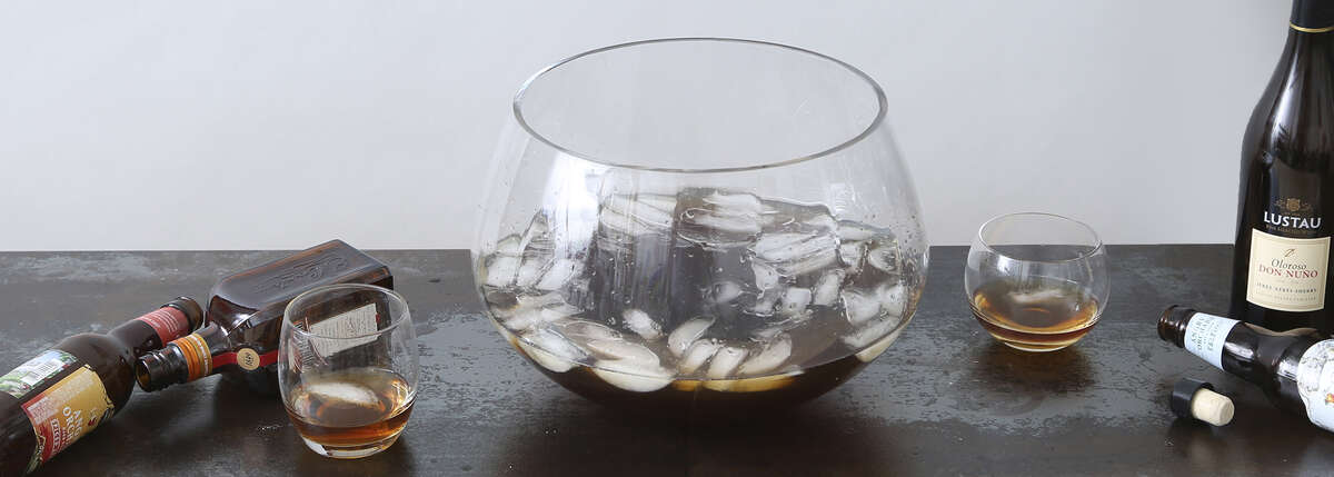 The Ultimate Brandy Punch Recipe - Thrillist