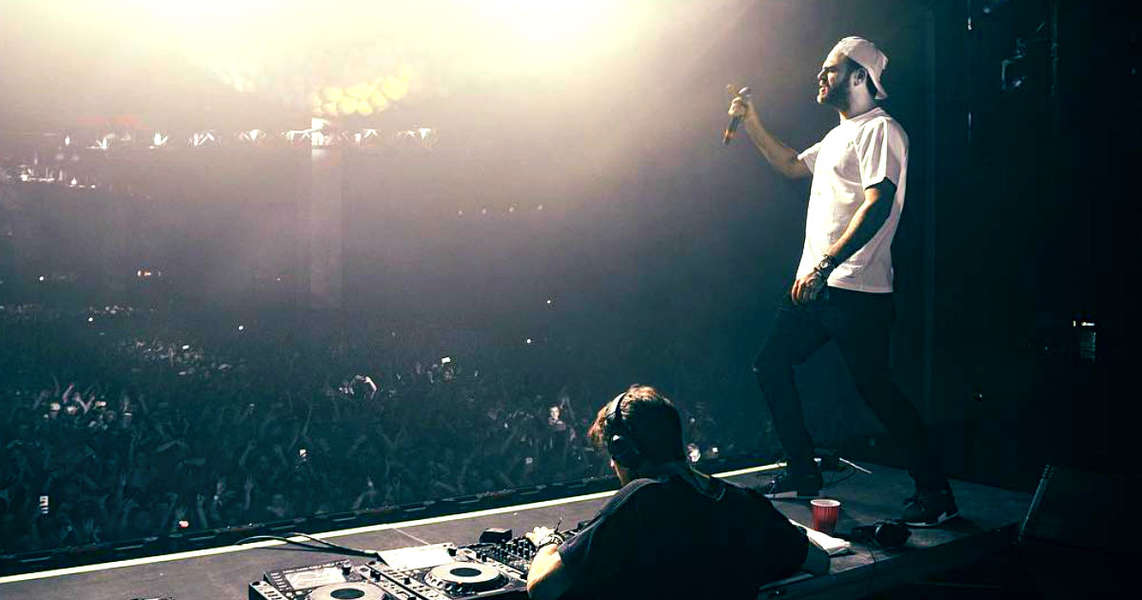 How Chainsmokers Photog Jeremiah Davis Launched His Career on Instagram ...