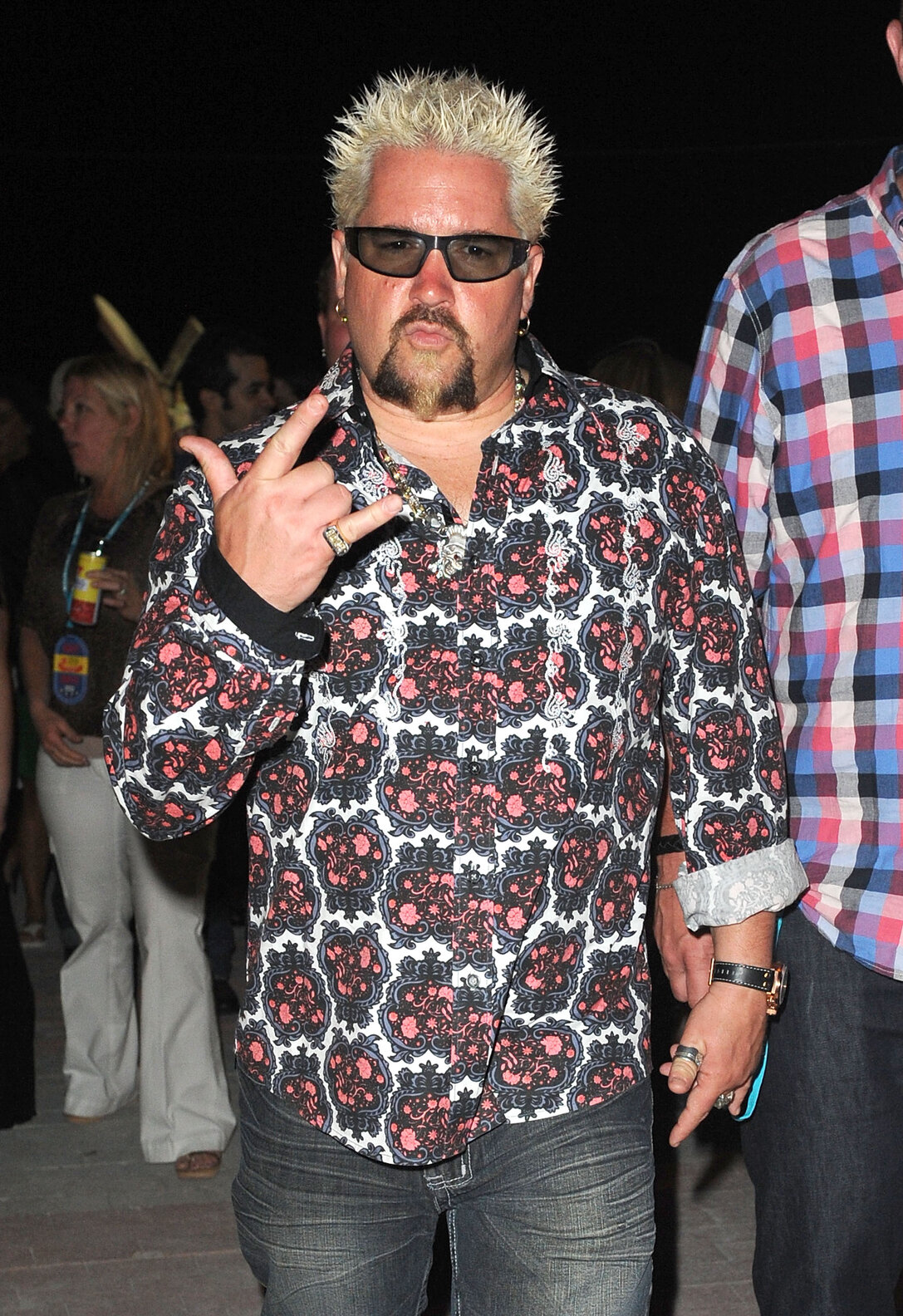 Guy Fieri Hair Styles From Diners Drive Ins and Dives: A Retrospective ...