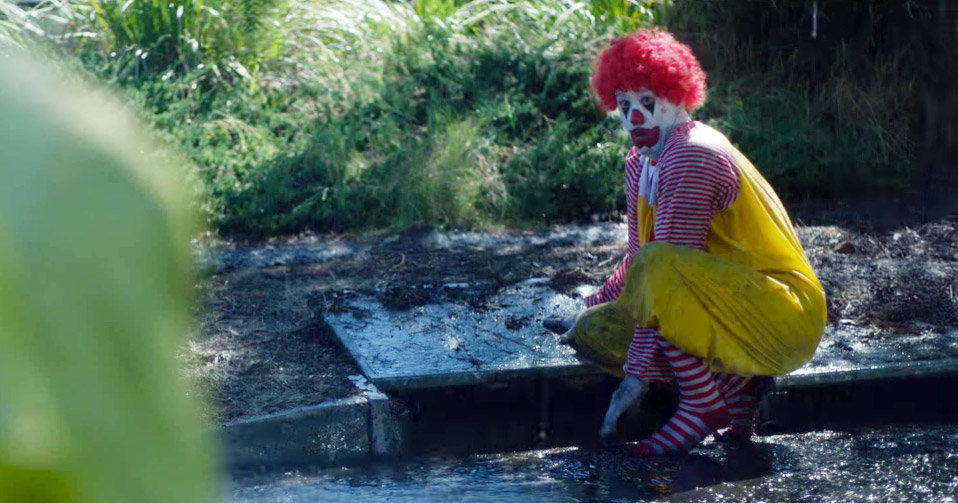 IT Parody Trailer With Ronald McDonald as Killer Clown Pennywise is ...