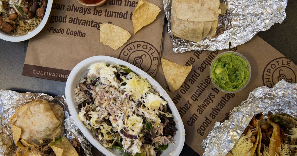 Chipotle Reveals Buñuelos as its First-Ever Dessert - Thrillist