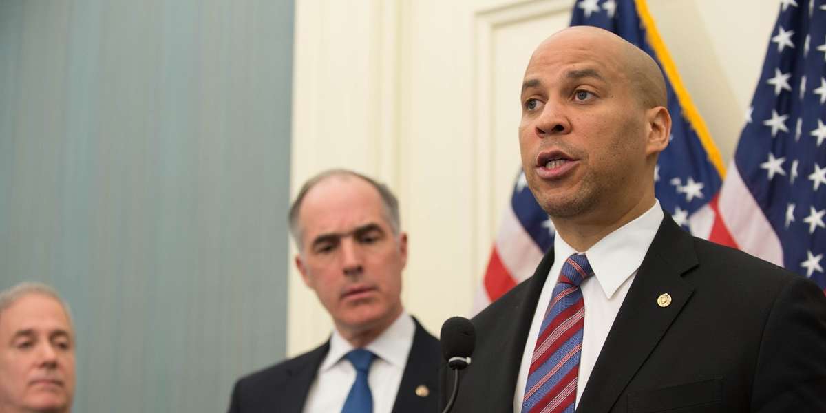 6 Ways Cory Booker's Animal 'Extremism' Is Actually Compassion - The Dodo