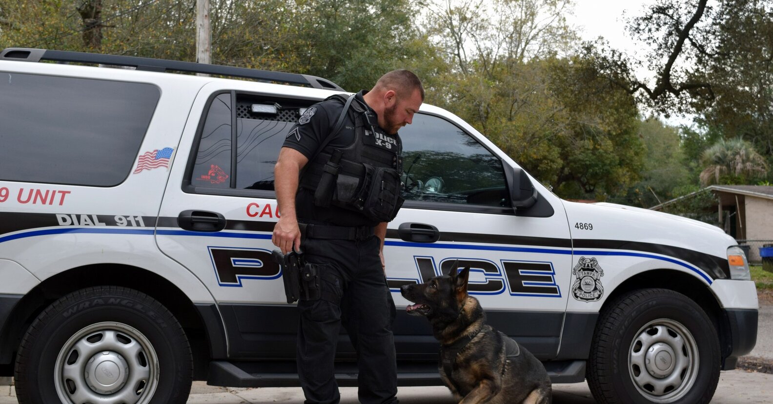 When His K9 Was Attacked, This Cop Knew What He Had To Do - The Dodo