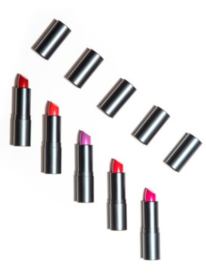 R29: Humane Cosmetics Act Introduced In U.S., Tiny Creatures Rejoice ...