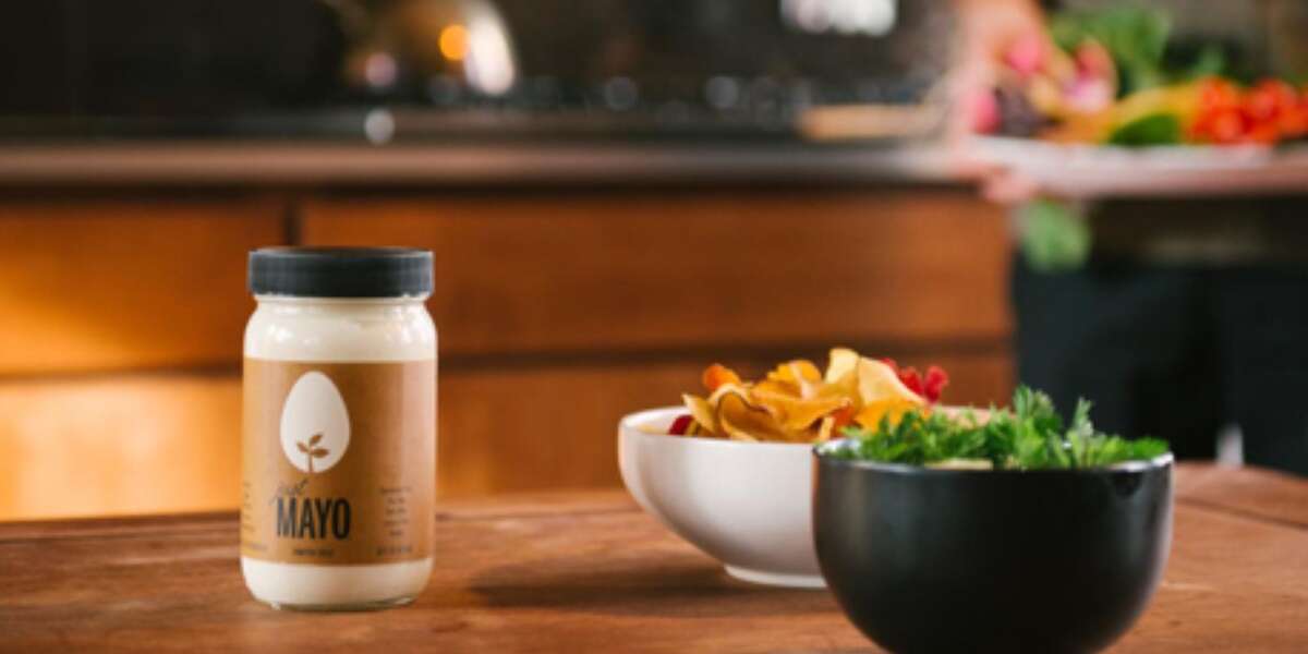 War Of Nutrition: Big Mayo Bullies Eco-Friendly 'Just Mayo' - The Dodo