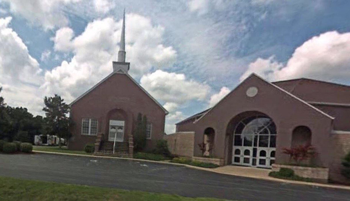 Town Heartbroken As Church Urges People To Kill Squirrels - The Dodo