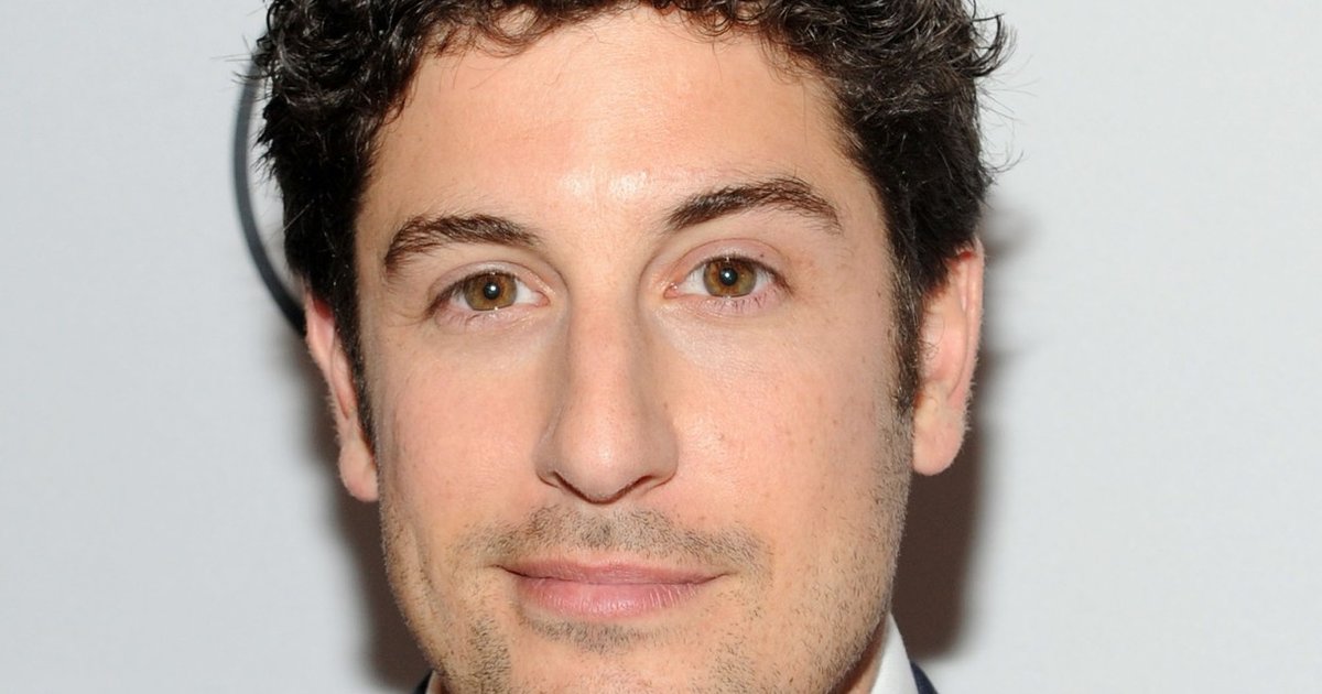 Jason Biggs’s Explains His “Love” For SeaWorld In The Worst Ad Ever ...