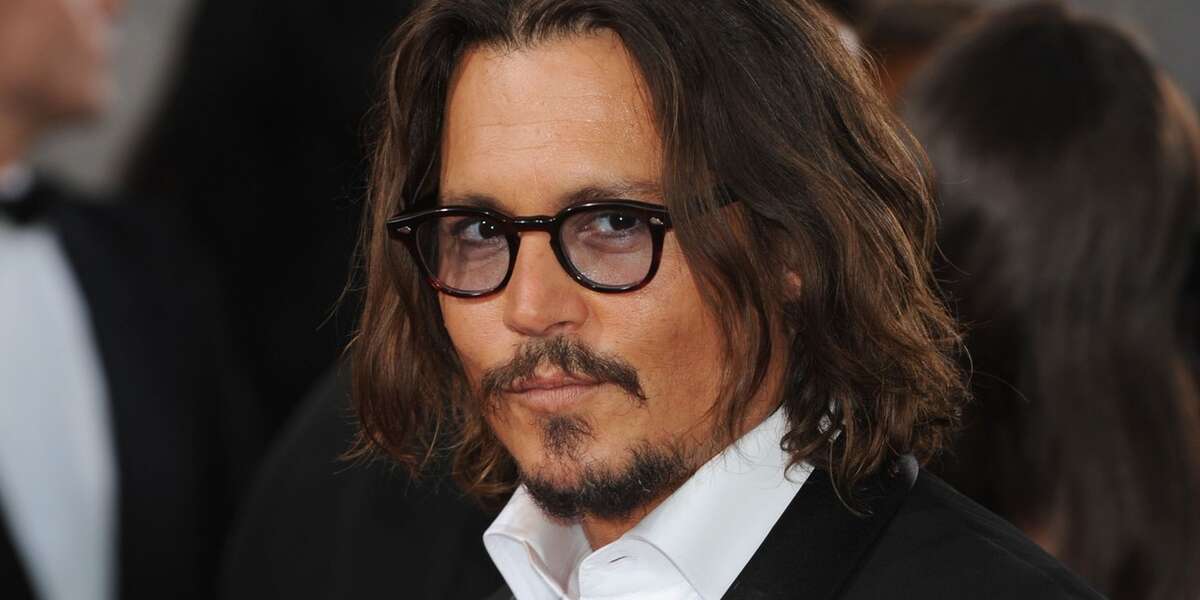 Johnny Depp Does What It Takes To Save His Dogs - The Dodo