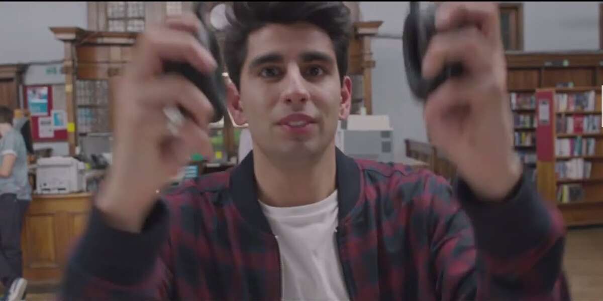 Interactive YouTube video allows you to see both sides of the story ...