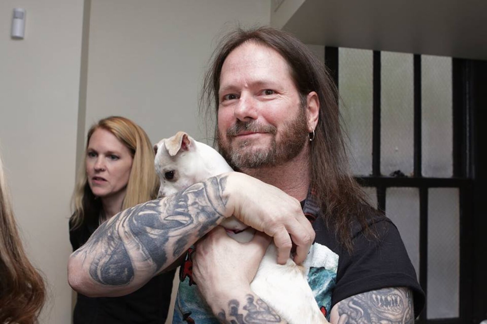 Heavy Metal Rockers Cuddle Shelter Puppies Backstage Before Show - The Dodo