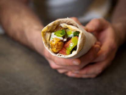 Why Samesa's Chicken Shawarma Is an Underrated NYC Sandwich - Thrillist