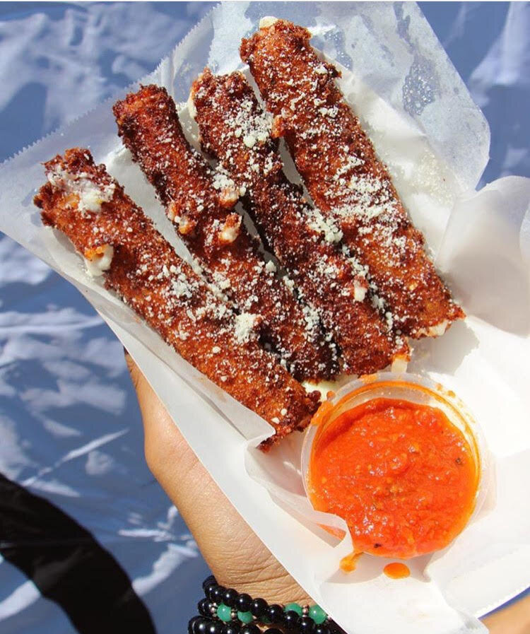 Governors Ball Food Lineup 2017: Best NYC Vendors & What to Eat - Thrillist