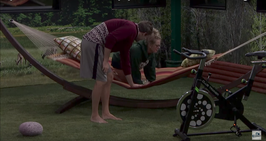 Hammock Fail Compilation: People Fall Out of Hammocks Drunk - Thrillist