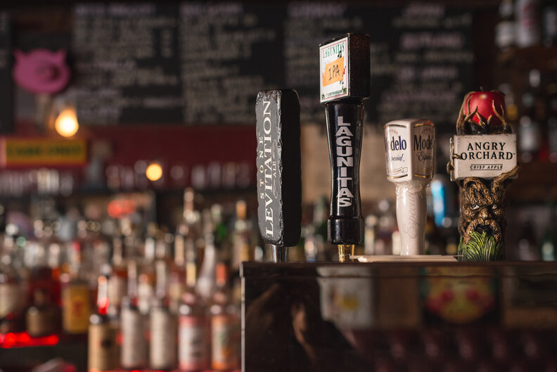 Best Restaurants & Food in Red Hook, Brooklyn - Thrillist