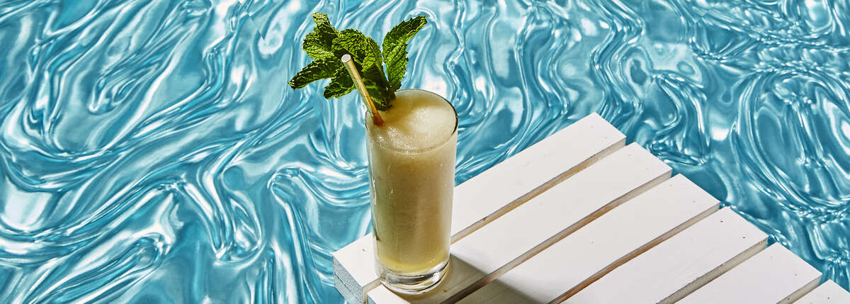 Frozen Mint Julep Recipe: How to Make a Frozen Mint Julep - Thrillist