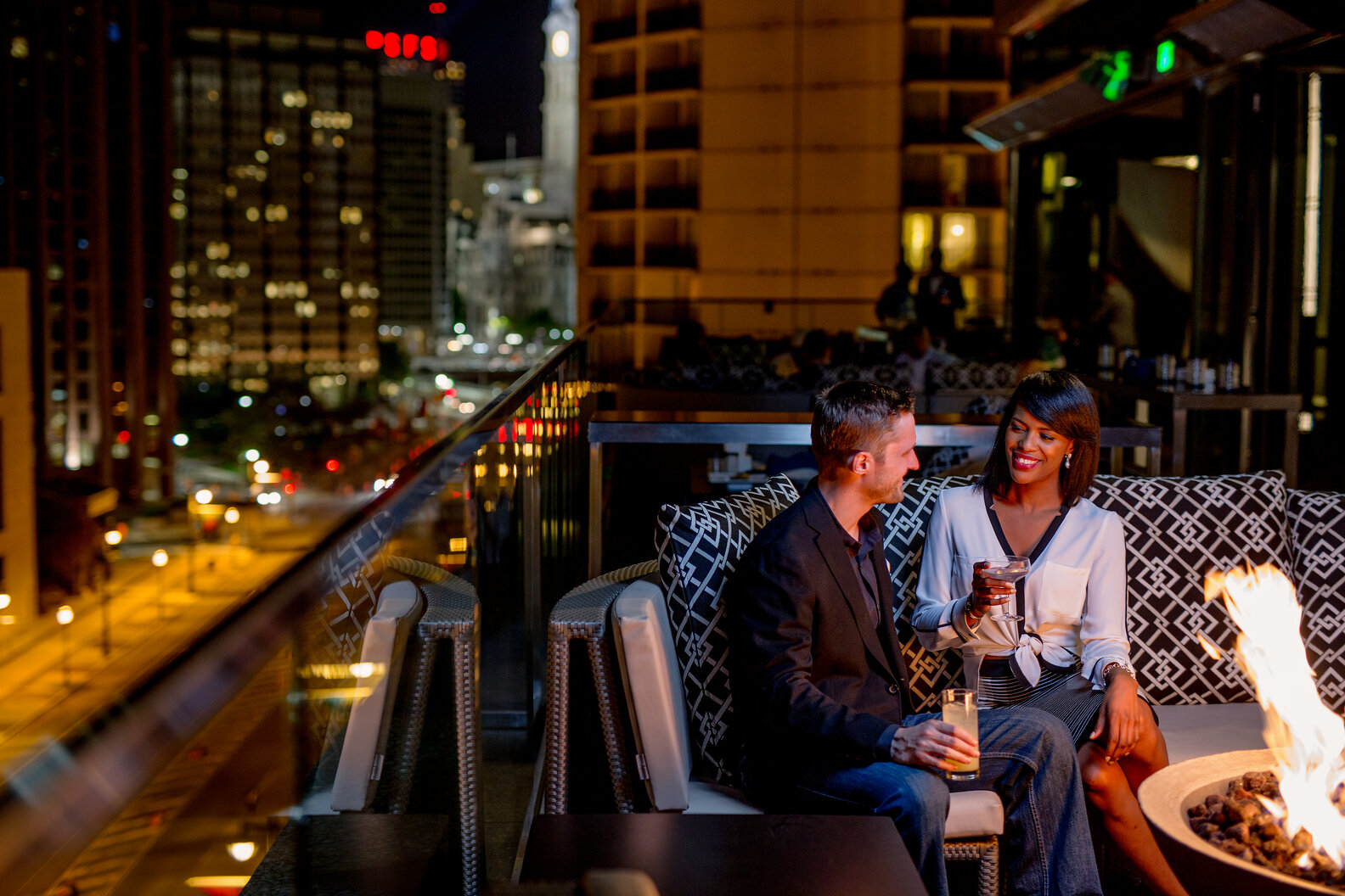 Best Rooftop Bars in America: Where to Drink With a View - Thrillist