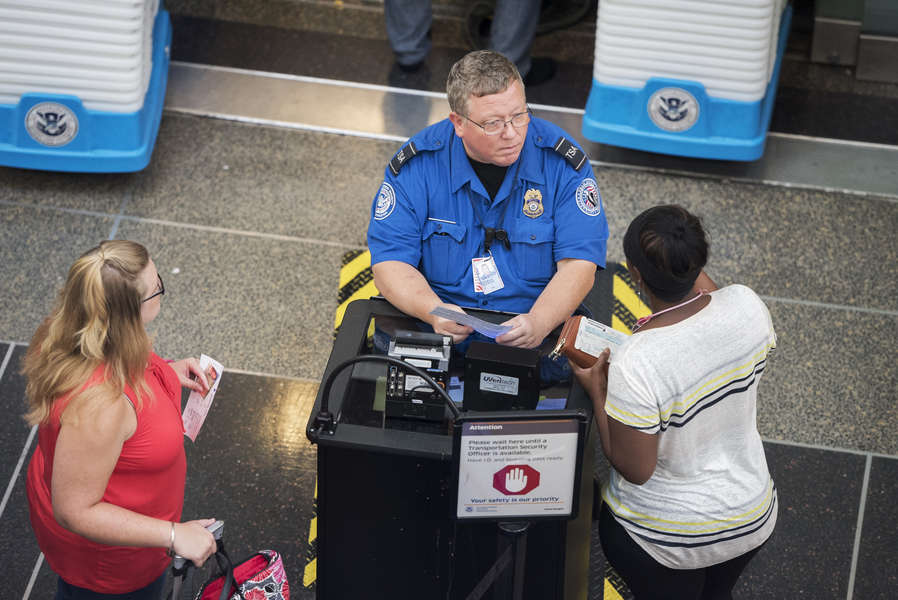 TSA Fingerprint Tech Could Replace Boarding Passes - Thrillist
