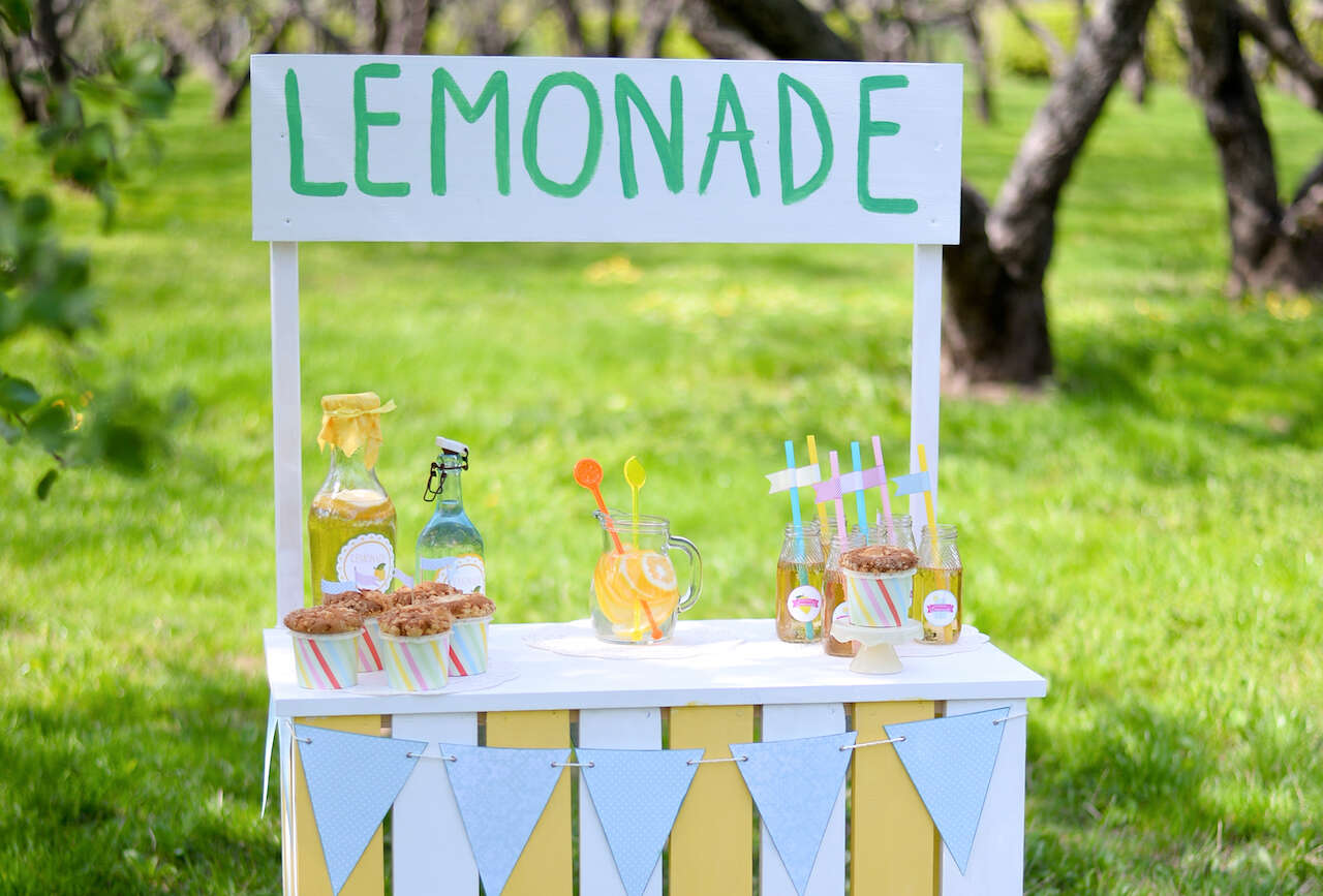 Images Of Lemonade Stands