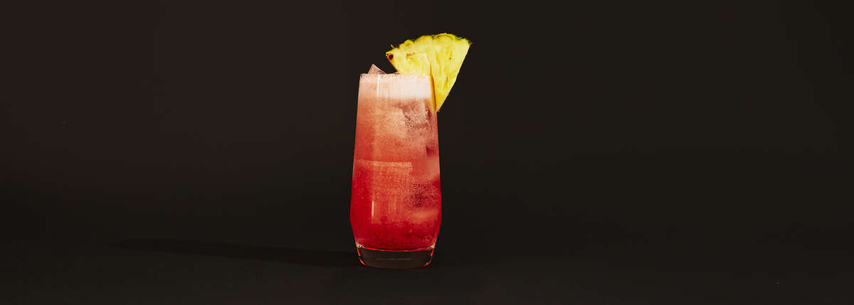 The Ultimate Pineapple Moscow Mule Recipe - Thrillist