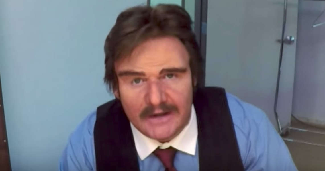 Gordon Ramsay Goes Undercover as Waiter on The F Word - Thrillist