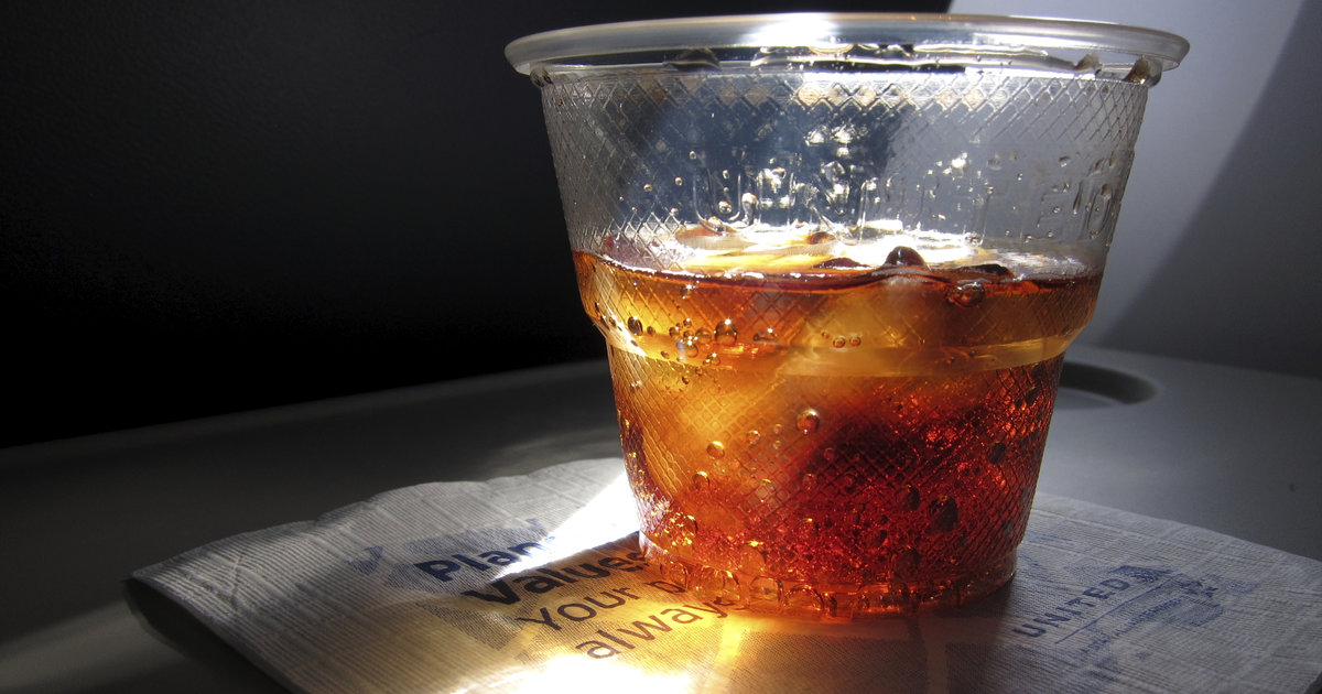 Does Drinking on a Plane or at High Altitude Hit Harder? - Thrillist