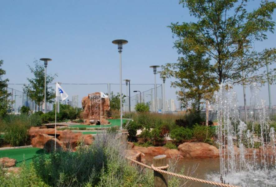 Pier 25 Mini Golf: A Other in New York, NY - Thrillist