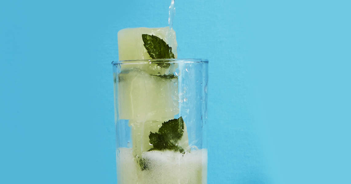 How to Make Flavored Ice Cubes in 5 Easy Ways - Thrillist