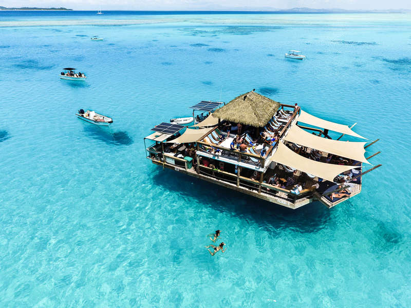 Cloud 9 Floating Bar in Fiji is a Pizza Paradise on the Water - Thrillist