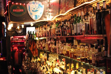 7 Bars with the Biggest Liquor Selections in the U.S. - Thrillist