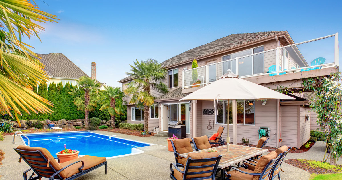 Airbnb Rent Price Calculator How Much Should Airbnb Hosts Charge Thrillist airbnb-rent-price-calculator-how-much-should-airbnb-hosts-charge-thrillist