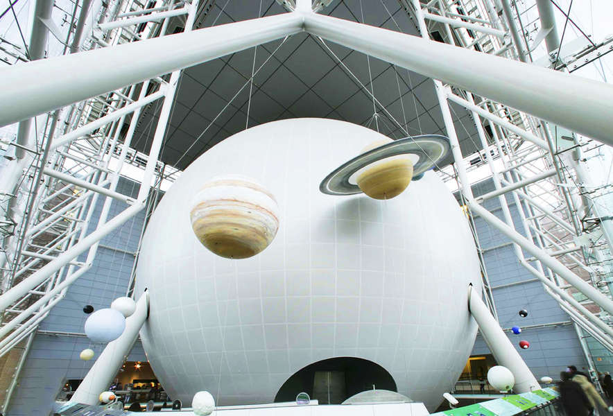 How to Use Your Phone to Save Museums - Thrillist