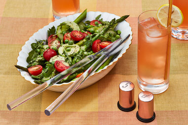 How to Turn Pizza Night Into a Fancy Cocktail Party - Thrillist